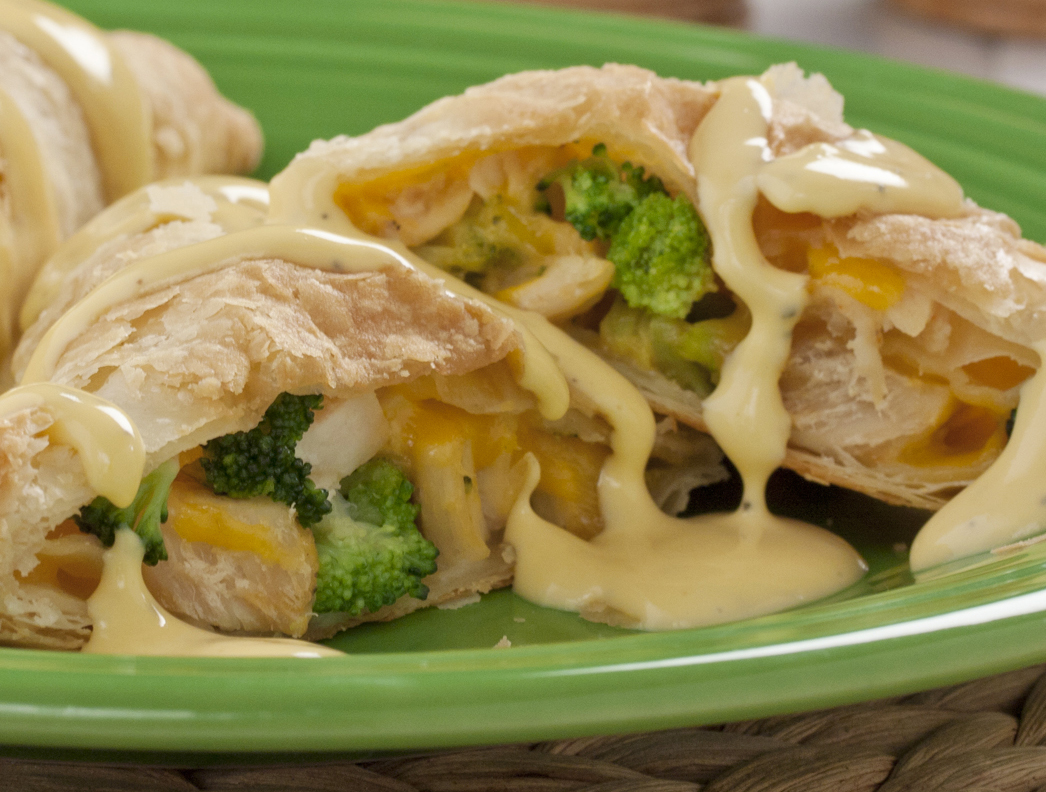 Chicken Divan Puffs Recipe - Easy Home Meals