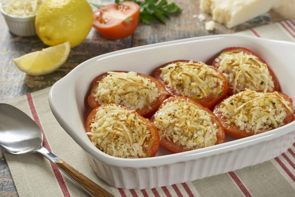 Stuffed Plum Tomato with Lemon and Garlic - Green Giant