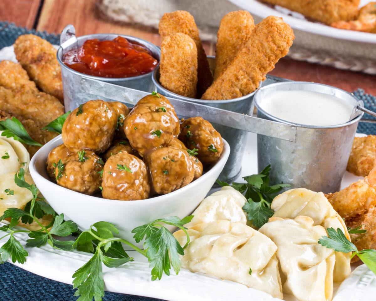 Come-‘n’-Get-It Air Fryer Sampler Platter - Easy Home Meals