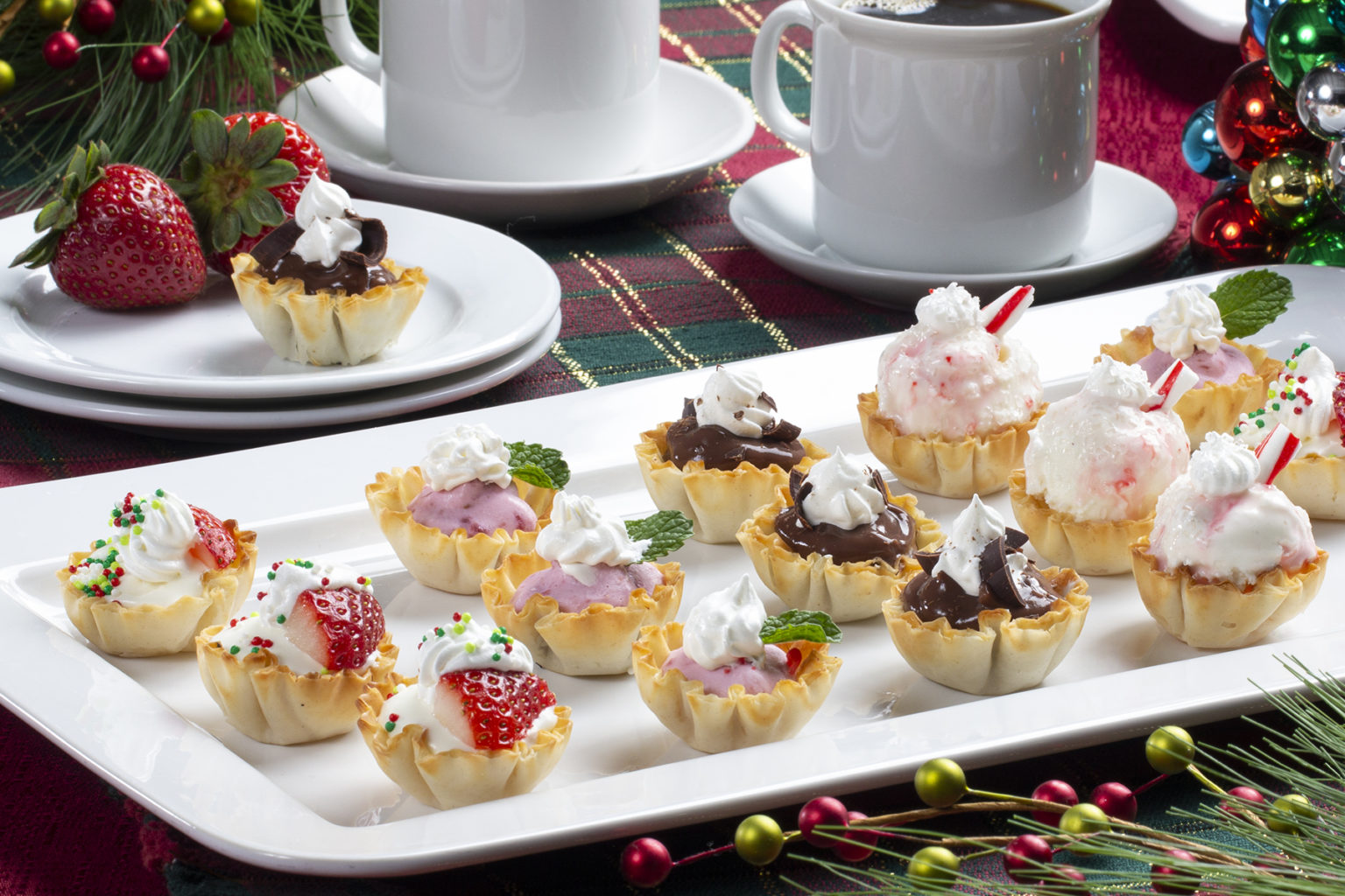 Holiday Dessert Cups - Easy Home Meals