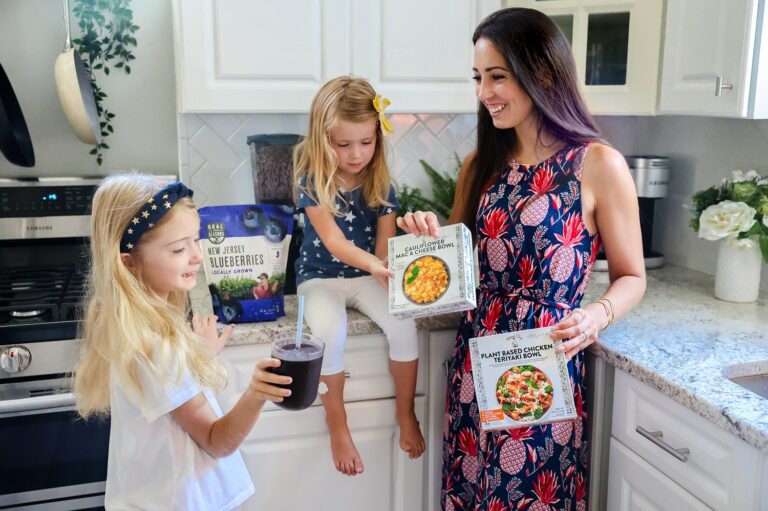 Frozen Meal Solutions + A Smoothie for Back to School | Easy Home Meals